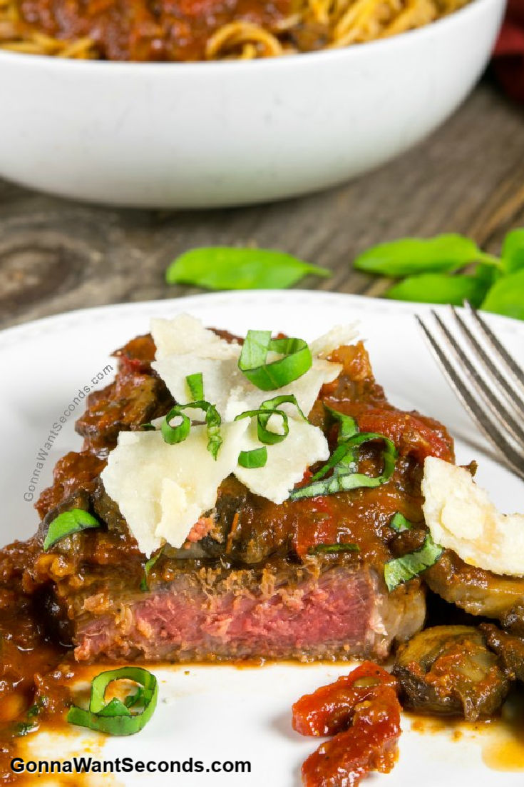 Easy Steak Pizzaiola Recipe - Gonna Want Seconds