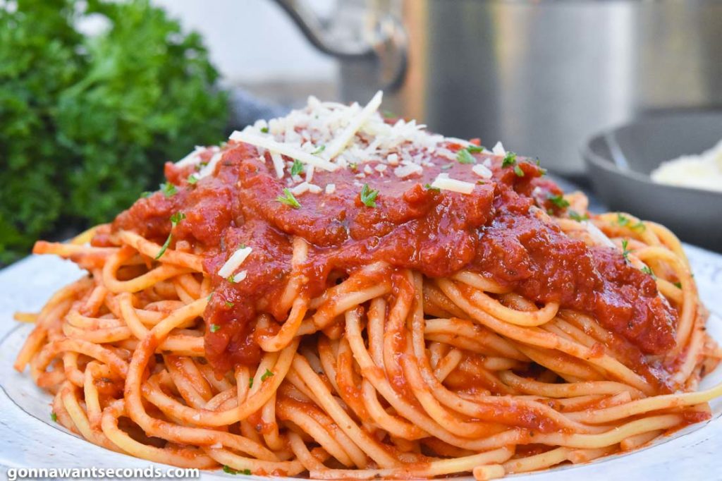 Italian Spaghetti Recipe Recipe (Classic Tomato Sauce + Authentic Flavor)