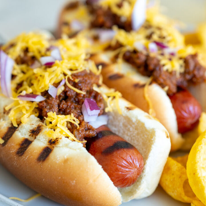Best Hot Dog Chili Recipe (Thick, Meaty, No-Bean Chili Sauce)