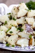 Buttered Potatoes {Simple and Delicious!} Gonna Want Seconds