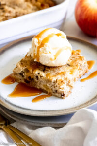 Apple Bread Pudding {Easy} Gonna Want Seconds